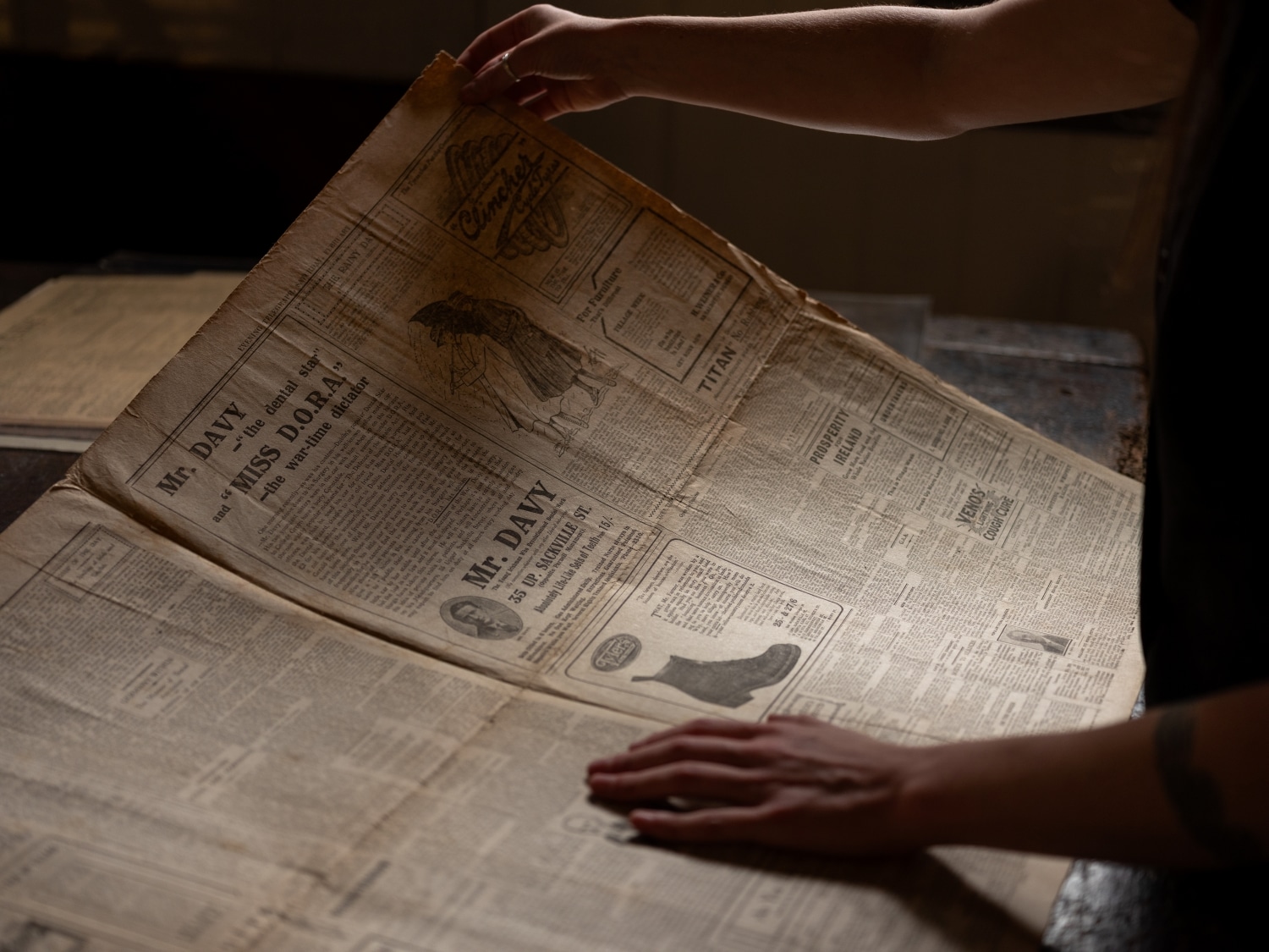 Mr Davy and Ms DORA - 1918 Evening Telegraph - National Print Museum